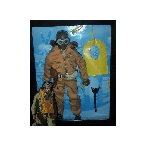 G.I.ジョー おもちゃ フィギュア アメリカ直輸入 映画 G.I. Joe ハズブロ TUSKEGEE FIGHTER PILOT G.I. Joe - 1996 - Kenner - Classic Collection - WW II...