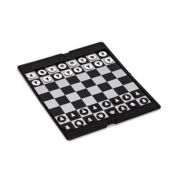 ボードゲーム 英語 アメリカ 海外ゲーム UB-CH003-A Yellow Mountain Imports Magnetic Travel Foldable Chess Wallet Set (7.9-Inch) - Portable ...