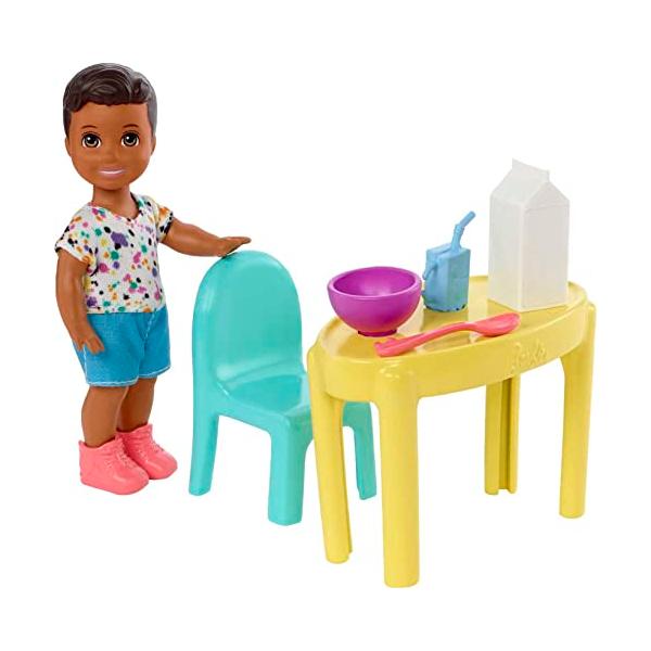 バービー バービー人形 HJY28 Barbie Skipper Babysitters Inc Small Doll and Accessories Playset with Toddler Boy Doll, Table, Chairs...