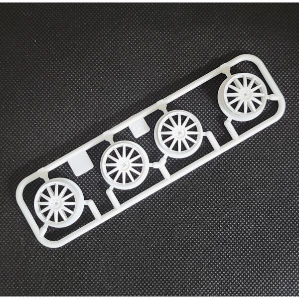 中径ローハイトホイール（フィン/ホワイト）です。(ブラストアロー、ヒートエッジ等に採用。)※パーツ単品の為、パッケージ等は、ございません。