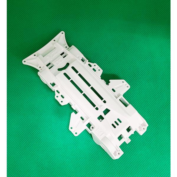 レースでも使われて人気が高い、小型・軽量・ショートホイールベースのVSシャーシの性能をさらに磨き上げたのがVZシャーシです。小回り性能やメンテナンス性の高さなど、VSシャーシの優れた特長はそのままに、バンパー、リヤステー基部、プロペラシャフ...