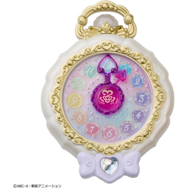 Pretty Holicより「Pretty Holic ジュエルキュアウォッチコンパクト」が登場！ジュエルキュアウォッチデザインのコスメコンパクトです。ミラー付きで、ライトブルー、パープル、ピンク、イエローの4色のアイカラーが入っています。...