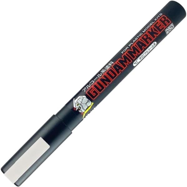 ガンダムマーカー塗装用は、ガンダムやBB戦士のオリジナルカラーを簡単に再現できる人気のマーカーです。発色が良く、伸びのあるアルコール系塗料を採用。斜めにカットされたペン先（平芯）は、あてる向きによって広い面と細かい部分の塗装にと使い分けるこ...