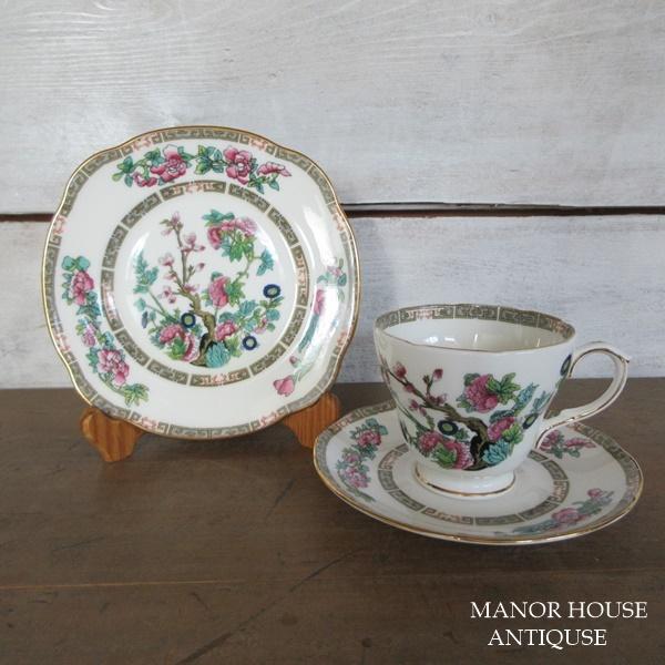1099sc  イギリス製  ダッチェス DUCHESS  カップ ソーサートリオ ケーキプレート ティーカップ 茶器 キッチン雑貨 英国 tablewareイギリスより入荷致しましたキッチン雑貨　英国製ＤUCHESSのトリオです。カップ＆...