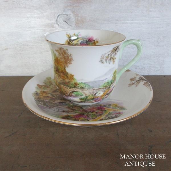 1186sc  イギリス製 Shelley シェリー ヘザー カップアンドソーサー 茶器 1940年代 ヴィンテージ アンティーク 英国  tablewareイギリスより入荷致しましたヴィンテージ雑貨　Shelley(シェリー)のカップアン...