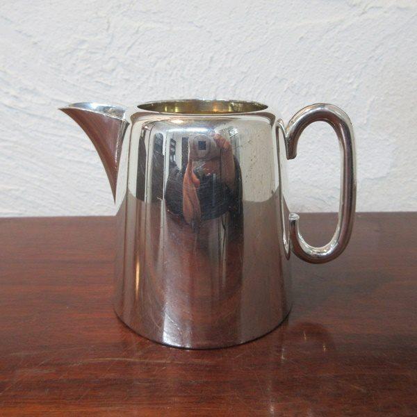 1204sb イギリス アンティーク EP シルバープレート クリーマー ミルクジャグ 茶器 キッチン雑貨 英国 シェフィールド製 tablewareイギリスより入荷致しましたアンティーク雑貨　英国シェフィールド（Sheffield）製、J...