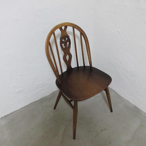 スマートフォンでご覧のお客様は、下記の「商品情報をもっと見る」をタップし、詳細画像と説明文をご覧下さい。【複数ご注文ご希望のお客様へ】家具は一台・一脚ごとにそれぞれ既定の送料がかかりますので、1カートに1商品のご注文でご決済下さい。1カート...