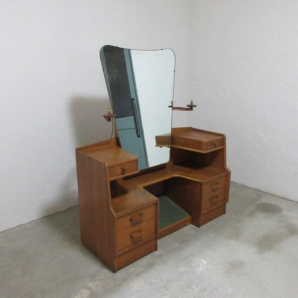 ※スマートフォンでご覧のお客様は、下記の「商品情報をもっと見る」をタップし、詳細画像と説明文をご覧下さい。【複数ご注文ご希望のお客様へ】家具は一台ごとにそれぞれ既定の送料がかかりますので、1カートに1商品のご注文でご決済下さい。1カートに複...