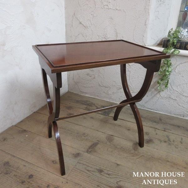 6285e 【ご奉仕品】 イギリス アンティーク 家具 サイドテーブル 花台 店舗什器 カフェ 木製 マホガニー 英国 SMALLTABLEサイズ　W:562　D:403　H:583　 ※若干の誤差はご容赦下さい。※スマートフォンでご覧のお...