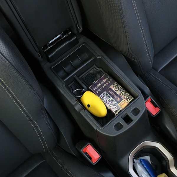 物質的なタイプ:ABSタイプ:アームレストボックス収納銘柄:carmilla起源:Cn (原点)