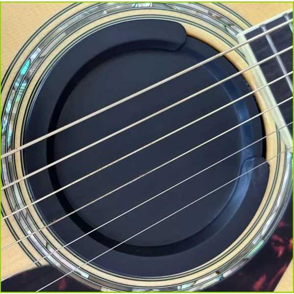 アコースティックエレクトリックギターサウンドホールカバー - クラシックノイズリダクション、バスターマフラー、フィードバック防止 - ギターアクセサリーダストカバー - ラバー/ブラックパッケージ内容:1 * サウンドホールカバー説明:鳴き...