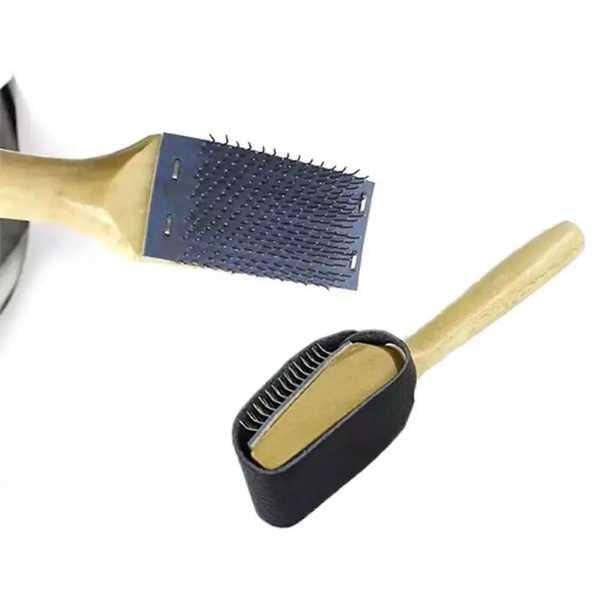 100% 新品 &amp; 高品質。 名前: ダンスシューズのクリーニングブラシ素材: 木 + ステンレス鋼 + スエードサイズ: 図のように色: 木の色パッケージが含まれています: 1個靴のブラシの特徴: 実用的なスエードソールワイヤーシ...