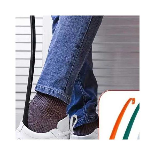 特徴：靴べらは耐久性のある素材で作られており、靴べらを使用することは靴のメンテナンスに役立ちます。この靴べらを使用すると、すぐに靴を履くことができます。そして、かがむ必要もありません。急いで出かける人にとってはとても便利です。非常に長い靴べ...