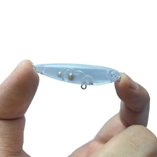 この製品の重量と長さに誤差が生じる可能性があります。 購入を気にする人は注意が必要です。 写真の詳細と色は異なる場合があります