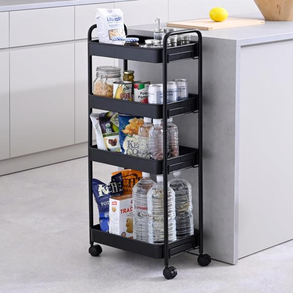 カラー：ブラックサイズ：幅43×奥行26×高さ95cmスタイル：4段【組立てカンタン】工具不要でパーツをはめるだけでカンタンに組み立てできる収納ワゴンです。【キャスター付き】キャスター付きなので移動もラクラク。キャスター4つのうち、2つはス...