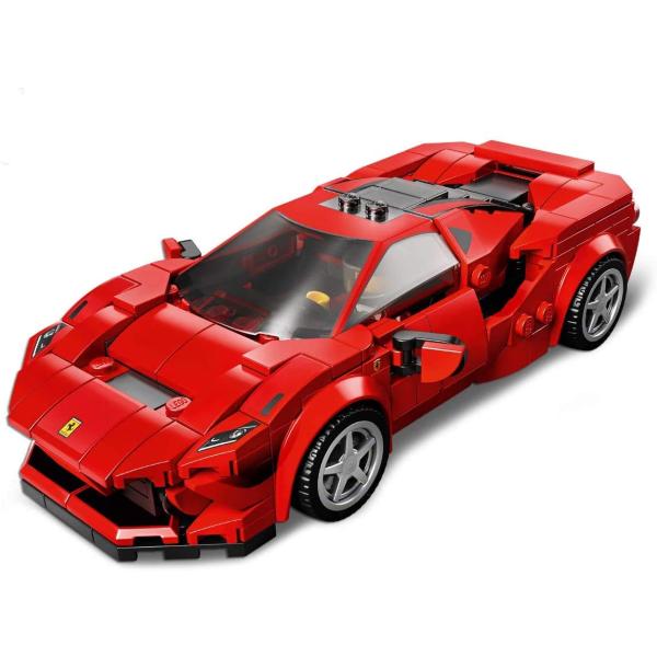 カラー：レッドスタイル：フェラーリ F8 トリビュート細部までリアルに再現された、フェラーリ F8 トリビュートのセットです。クルマやレースが好きなお子さまへのギフトにもぴったりです。フェラーリ F8 トリビュートのモデルと、フェラーリのレ...