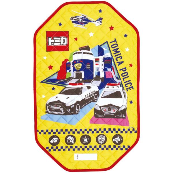 カラー：トミカサイズ：Smallスタイル：シンプルサイズ:約60×100cm/材質:ポリエステル/原産国:中国コット(簡易ベッド)カバーSサイズ、名前が記入できる「お名前タグ」付き裏面:通気性に優れたメッシュ生地四隅のゴムひもを引っ掛けるだ...