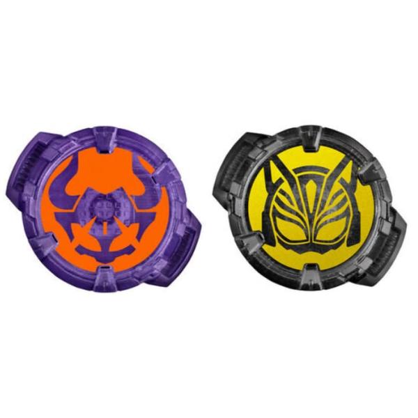 セット内容 仮面ライダーナーゴサウンドコアID１ 仮面ライダーバッファサウンドコアID１ デザイアカード/鞍馬祢音1 デザイアカード/吾妻道長1商品サイズ 各サウンドコアIDH約38mm×W約47mm×D約39mm 各デザイアカードH約12...