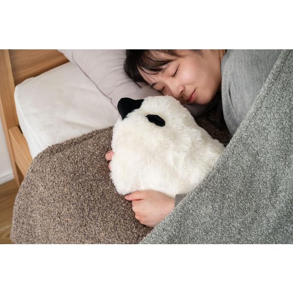 くり返し使える蓄熱式の湯たんぽ電源を繋いで蓄熱することであたたかさが持続してくれるので、面倒なお湯の入れ替えは一切不要なエコ仕様です。もこもこの凹凸が特徴的な生地を使用し、触り心地にもこだわりました。商品の仕様について【材質】（湯たんぽ本体...