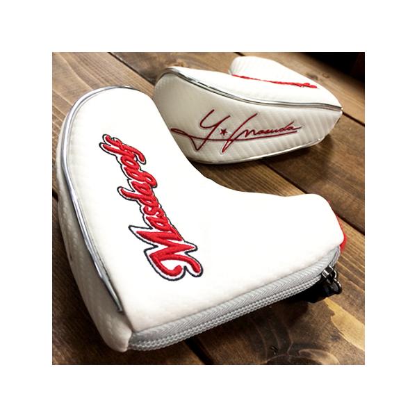 スタジオ専用のパターカバーです。トウ・ヒールタイプやブレードタイプ型に対応しています。素材：合成皮革（PVC）サイズ：ブレードタイプに対応カラー：ホワイト※商品写真は現物になるべく近いお色を再現するように心がけておりますが、お客様が使用する...