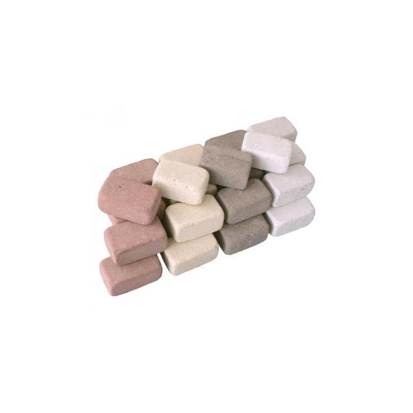 ベランダや箱庭ガーデン、小さな花壇などで扱いやすいサイズです。やや丸み帯びた優しいフォルムは、おもちゃのように手軽に並べられ、植物の鉢隠しや花台、インテリアのワンポイントにも利用できます。