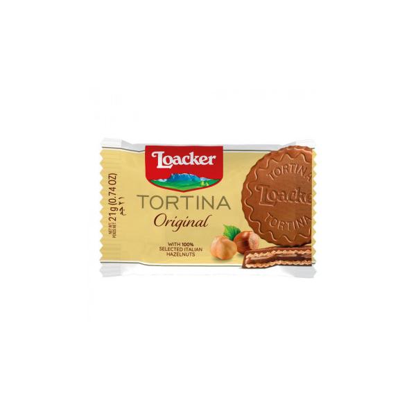 おしゃれなタルト型のミルクチョコレートの中には、ウエハースでサンドした香ばしいヘーゼルナッツクリーム。