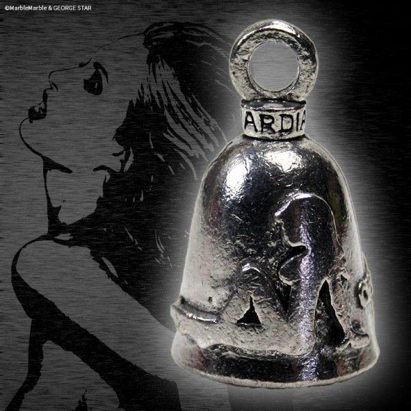 ガーディアンベルはアメリカのバイク乗り達が身に着けている魔よけのベルです。アメリカのバイカーの間では、道路にはEvil Road Spiritsと呼ばれる道路の悪魔がいるという伝説があり、その悪魔が事故を起こしたり、バイクを故障させると考え...