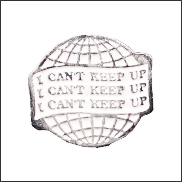 ワークエプロンを自分好みにカスタムするだけでなく、身近なものに付けたりコレクションとしても楽しめます。それぞれのカタチに合わせたアメリカンジョークや前向きなメッセージが込められています。メッセージ性の強いデザインは、たまたま目に止まったピン...