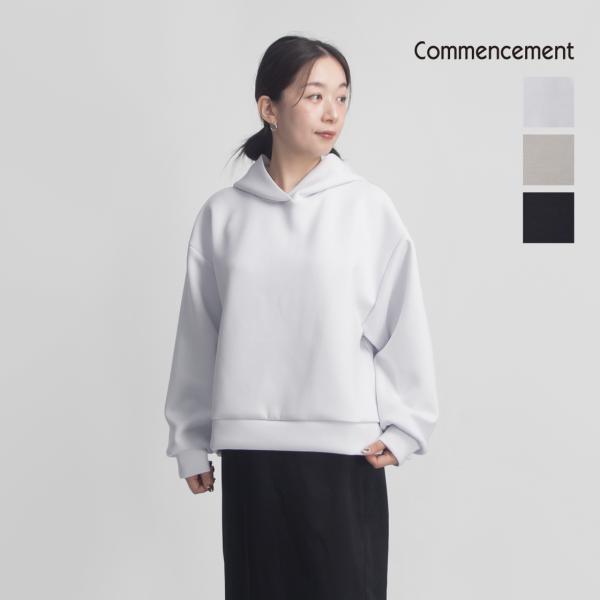 シンプルながらも洗練された印象を与えてくれる、大人の女性のためのフーディーパーカー。子どもっぽくならない落ち着いたカラー展開と程よいトレンド感も魅力です。コンパクトな着丈とゆとりのある身幅が絶妙なバランス。立体的に設計された立ち上がりの良い...