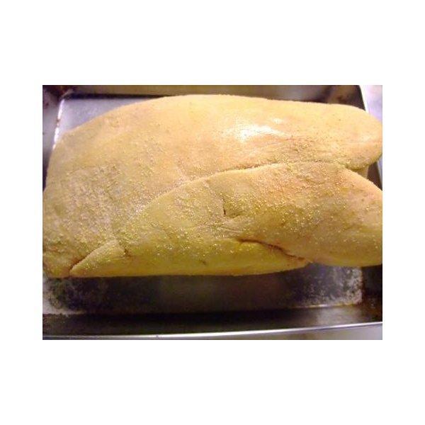 カナダ産 フレッシュフォアグラカナールです。原産国：カナダ産内容量：450g〜750g原材料名：鴨のフォアグラ【期限】加工後12日 【開封前保存方法】要冷蔵（2〜4℃） 【開封後保存方法】要冷蔵（2〜4℃）★ご予約にてご注文受付しております...