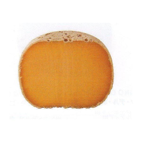 生産国：フランス産フロマージュ産地：フランス北部タイプ：ハードチーズ重量：約500ｇオレンジ色の外観は個性的でもマイルドな味わい。熟成の進んだものは日本酒との相性も抜群。購入は１個.２個・・・個数で入力してください。この商品は量り売りです。...