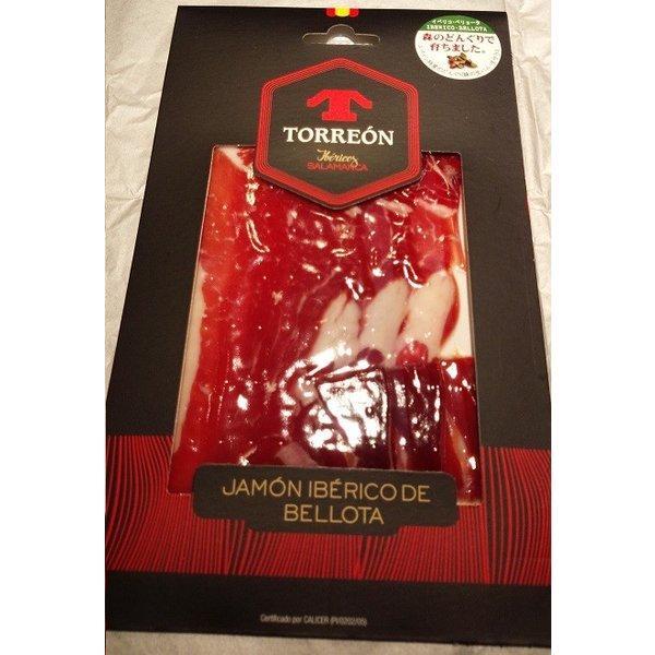 樫木の牧草地で半放牧され、そのどんぐり（=BELLOTTA）を食べ育った純血イベリア種黒豚の生ハム ”ベリョータ”イベリコ豚の最高傑作！！アルザスのゲヴェルツトラミネールはもちろん、しっかりとしたブルゴーニュの白と脂はばっちり！！赤身はブル...