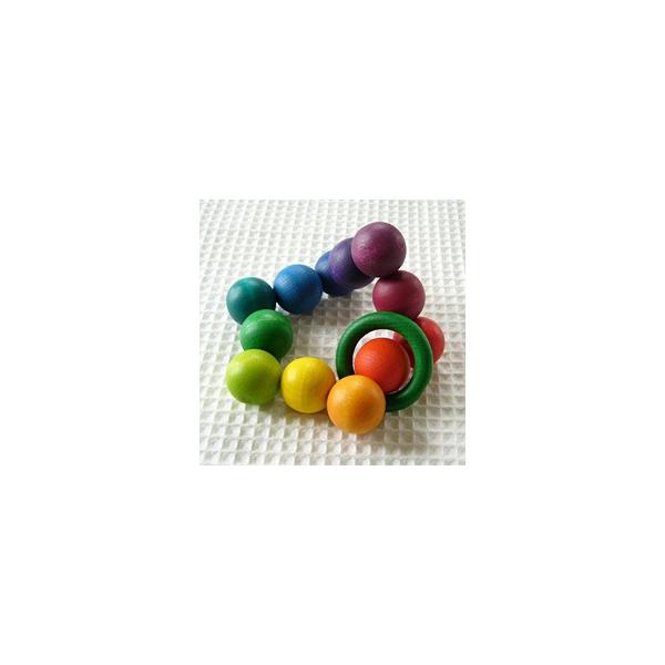 ベリ・デザイン社のベビーの為の自信作。形のアイディアとベリカラーが魅力です。丈夫なゴムでつながっており「自分の手が動く事」に夢中の赤ちゃんにおすすめです。【メーカー】ベリ・デザイン社(ドイツ）　　【規格】　玉直径2.5cm ブナまたはカエデ