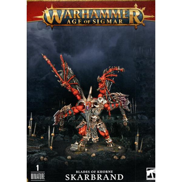 【新品未開封のメーカー正規品です】このマルチパーツプラスチックキットは、血と殺意と怒りの傲慢な戦士、スカルブランド（カーネイジとスローターと名付けられた2本の悪魔の斧で武装）を作るために必要なものすべてを提供します。かつての強大な翼はズタズ...