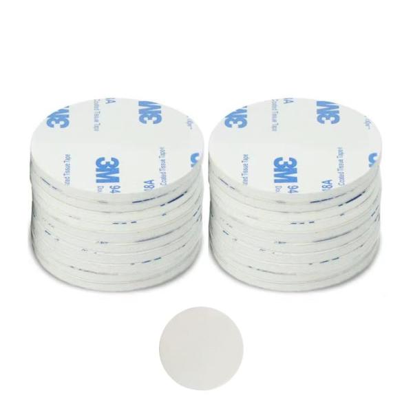 カラー：ホワイト素材：アクリル酸バブルコットン基材。カラー：ホワイト。高?度：接着性も約2kg程度なら難なく固定できます、シール性・振動吸収・耐熱性・耐候性に優れています。さらに、柔軟性バツグンで超使いやすい。接着後の使用温度範囲：耐冷耐熱...