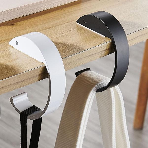 【高品質素材】環境に優しい耐腐食性亜鉛合金を採用し、酸化により変色しません。バッグにかけたり、入れたりしてもOKで、鞄のハードウェアや肌を傷つけません。【携帯便利】テーブルフックは軽量でコンパクトに設計されており、持ち運びが簡単です。バック...