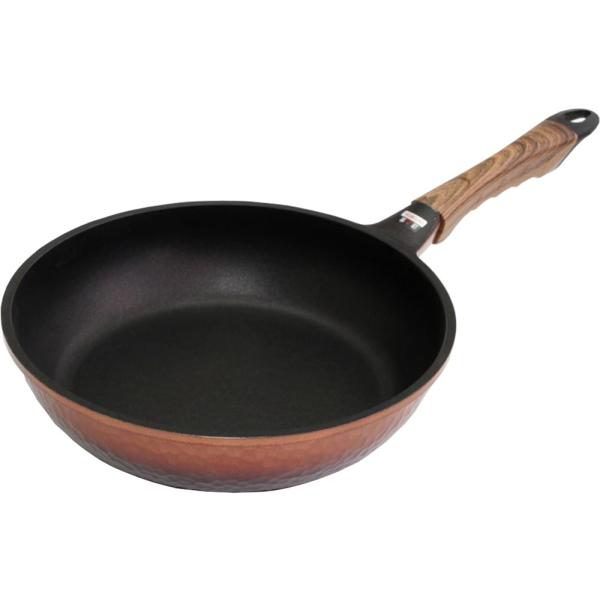 カラー：ブラウンサイズ：26cmスタイル：フライパンサイズ(約):478×274×106mm、本体深さ65mm本体重量(約):765g素材・材質:本体/アルミキャスト、板厚側面/1.5mm、底厚/3.2mm (はり底含む)、内面/フッ素樹脂...