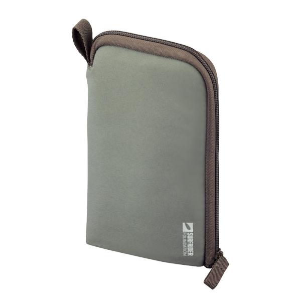 カラー：サンドベージュスタイル：スタンドペンポーチ【特長】L字に自立するペンポーチ。【本体寸法】幅×奥行×高さ／120×30×235mm【本体重量】85g【色】サンドベージュ【材質】本体／ポリエステル