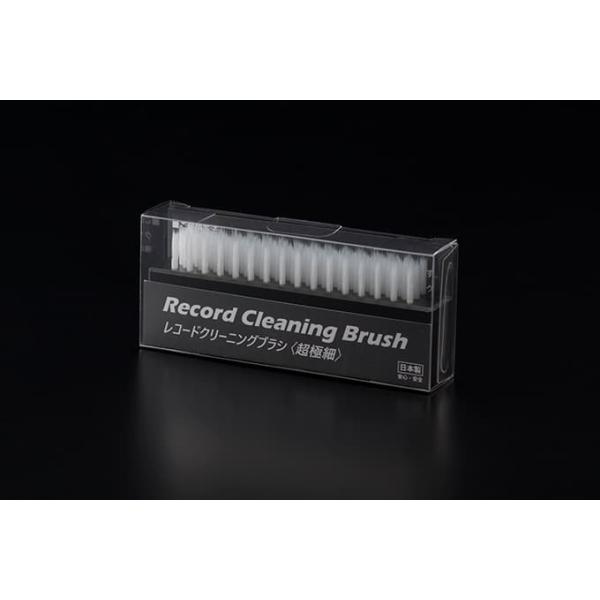 ●極細ブラシで音溝をしっかりクリーニングバキューム式レコードクリーナー「クリーンメイトNEO」専用のクリーニングブラシです。毛部分は、音溝より細い毛先0.02mmの超極細タイプ。音溝にしっかり入るよう歯ブラシと同様に一つの穴から数本出ている...