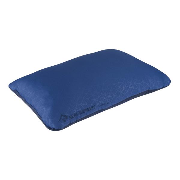 【商品概要】【カラー】ネイビー、グレー【使用時サイズ】16×56×36cm【収納時サイズ】径12×37cm【重量】450g【商品説明】スリーピングマットの製造過程で出るカットされたフォーム素材、これらをアップサイクルしてできたのがフォームコ...