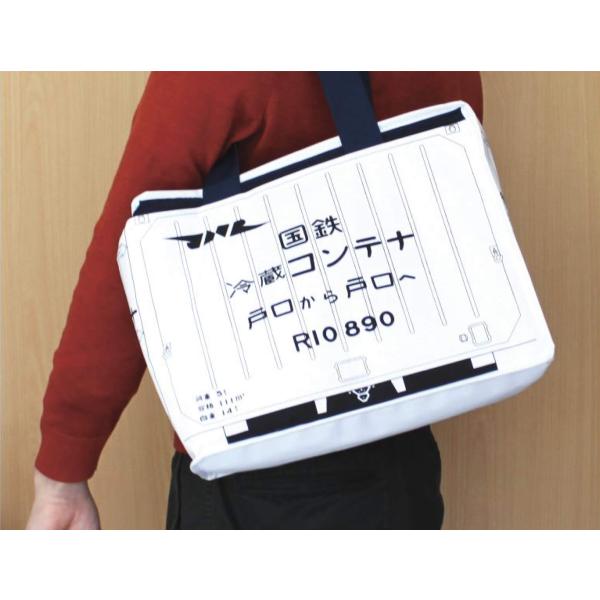 【商品概要】国鉄コンテナバッグの保冷タイプが登場!!【商品説明】【商品詳細】ブランド：ポポンデッタ商品種別：ホビー商品名：ポポンデッタの鉄道グッズ 国鉄冷蔵コンテナバッグ (保冷)製造元：ポポンデッタ(Popondetta)商品番号：PFC...