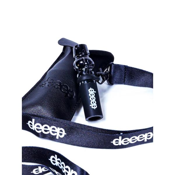 【商品概要】?樹脂を使った口当たりの良いシーシャマウスピースがdeeepブランドから登場?シリコン素材を使ったジョイントパーツで耐熱性◎?保管用のPUレザーケースもセットで持ち運び簡単?丈夫なストラップで紛失防止?豊富なカラーバリュエーショ...