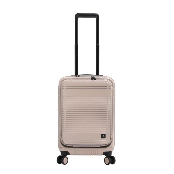 【商品概要】無料預入受託サイズ(3辺合計158cm未満)外寸三辺合計(cm):115〜120本体サイズ：W34×H48×D25（30）全体サイズ：W35×H55×D25（30）付属品：ミニポーチ、アルファベットシール【商品説明】【商品詳細】...