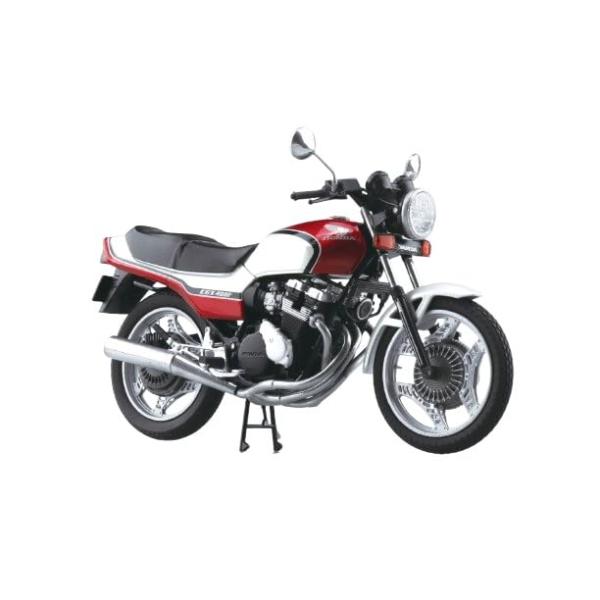 【商品概要】1981年から発売が開始された400ccクラスの人気モデル、Honda CBX400Fが完成品バイクシリーズに登場です。特徴的なカラーパターンやホイール形状、X状のエキゾーストパイプなど、特徴的なシルエットを余すことなく再現しま...