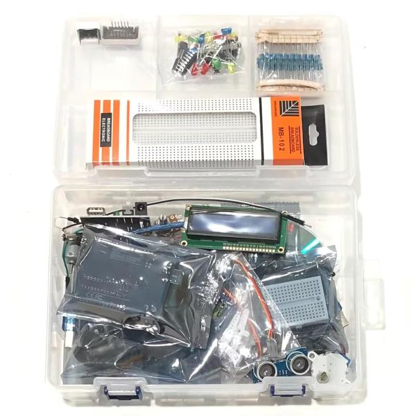 【商品概要】電子工作初心者に最適な、UNO R3/Mega2560 R3/Nano互換のスターターキットですはんだ付け不要のピンヘッダー付きLCD1602モジュールを含みます電源モジュールとDC 9Vバッテリーが付属し、レベルアップしたスタ...