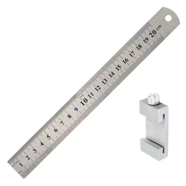 【商品概要】【耐久性のある素材】この測定定規は厚手のアルミ合金で作られており、頑丈で耐久性があり、耐摩耗性があり、変形しにくく、錆びにくいです。【読みやすい】金属定規には明確な目盛りがあり、測定の安定性と精度を提供し、大工が測定データを簡単...