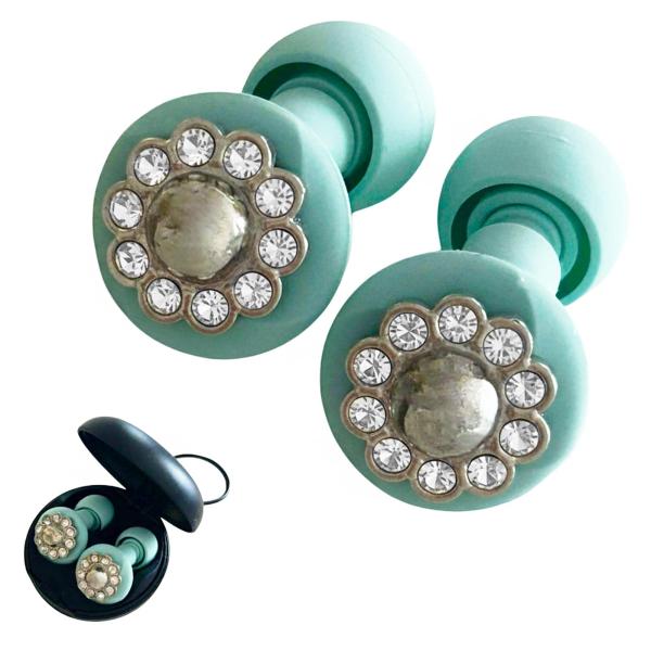 【商品概要】女性向けフィット設計：長時間着けても耳が痛くなりにくい、小さめ設計の耳栓です。女性や耳の小さい方でも快適に装着でき、勉強やリモートワークの集中時間に適しています。洗練されたデザイン：シンプルで上品なカラーが揃っているので、図書館...