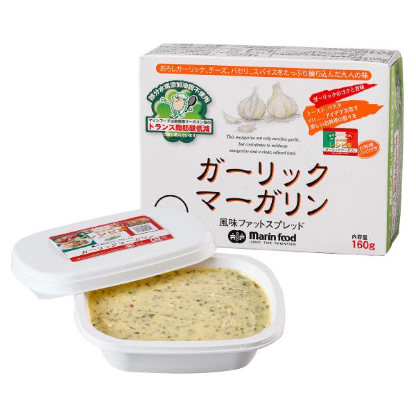 名称：風味ファットスプレッド油脂含有量：64%原材料名：食用植物油脂（国内製造）、食用精製加工油脂、ガーリック、食塩、脱脂粉乳、チーズ、クリーム、パセリ、レッドベルペッパー／乳化剤、酸味料、香料、着色料（カロテン）、（一部に乳成分・大豆を含...