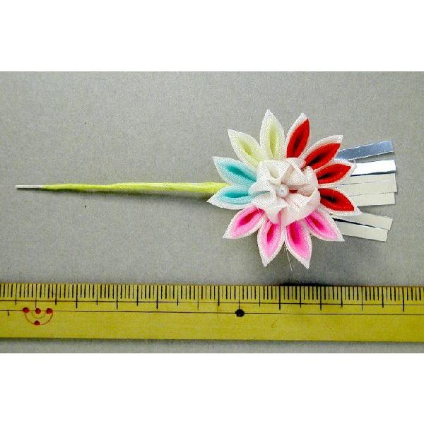 人形用の簪です。サイズは写真を参照してください。