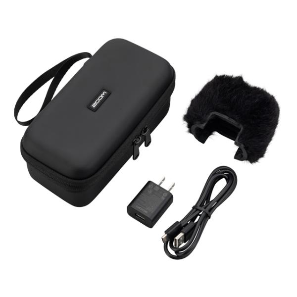 H2essential用アクセサリパッケージ『APH-2e』には、レコーダーを傷や衝撃から保護する持ち運びに便利な専用ソフトシェルケース、フィールドレコーディングには欠かせない風によるマイクの吹かれを防止するヘアリーウィンドスクリーン、バッ...